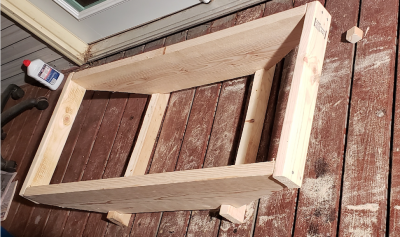 How to Build a Portable Pig Feeder - Countryside